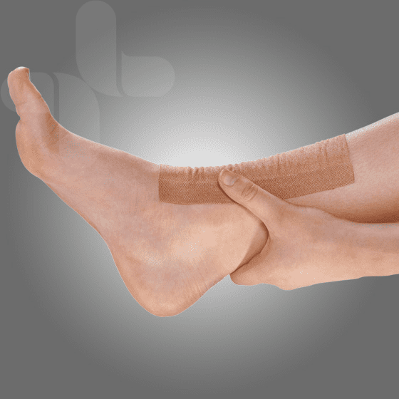 AEROPLAST Premium Fabric Dressing Strip 7.5cm x 5M | Aero Healthcare